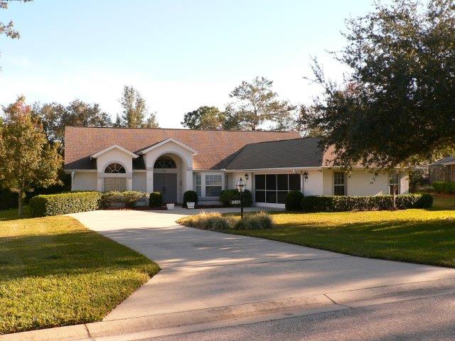 Homes & Villas for Sale in Meadowcrest, Crystal River Real Estate